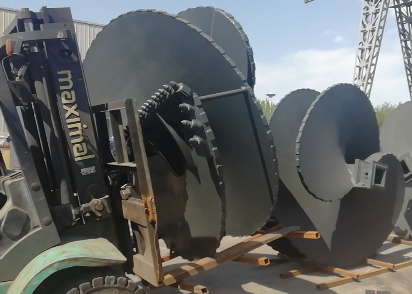 500mm Flight Pitch 6pcs Teeth Auger Drill Bit For Cracking Rock